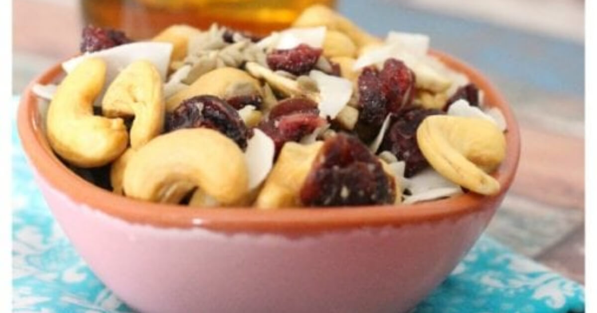 Trail Mix - Mama Loves Food