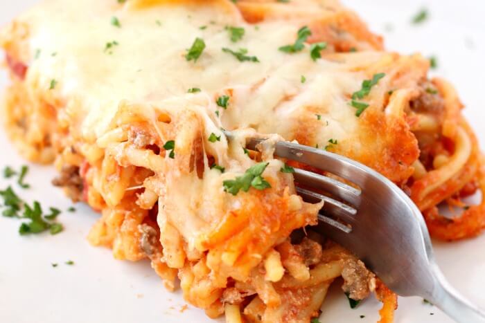 Baked Spaghetti - Mama Loves Food