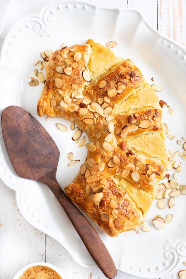 Bear Claw - Mama Loves Food