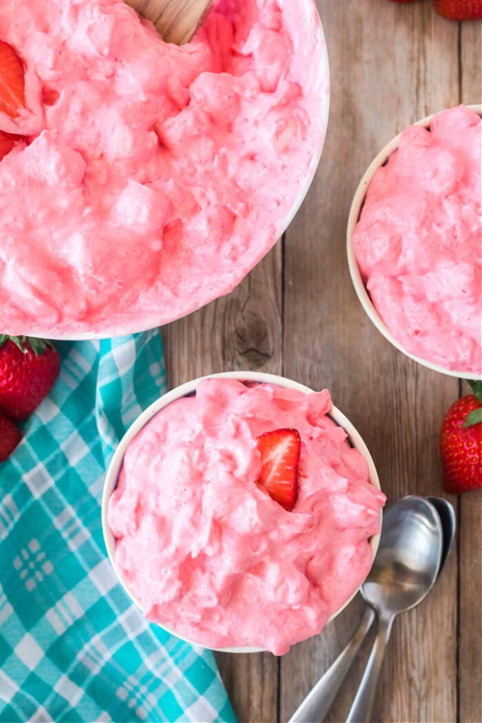 Strawberry Fluff - Mama Loves Food