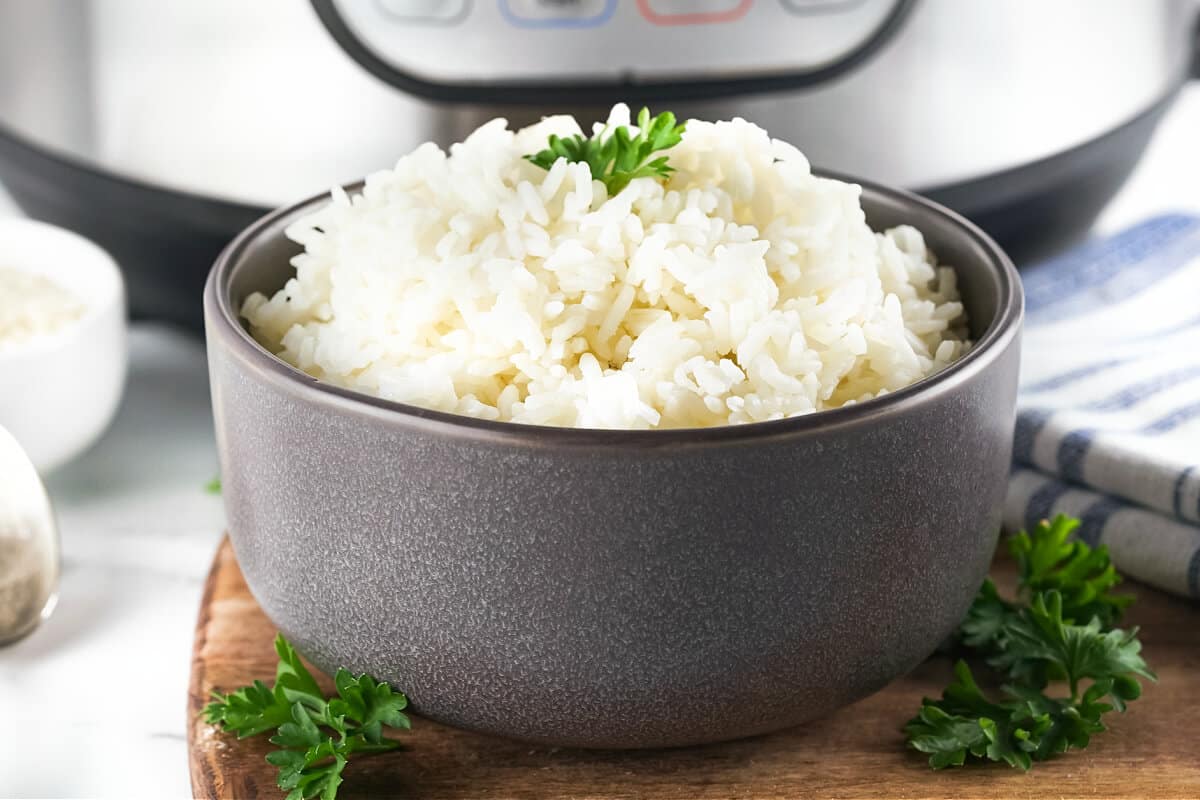 Instant Pot Rice - Mama Loves Food