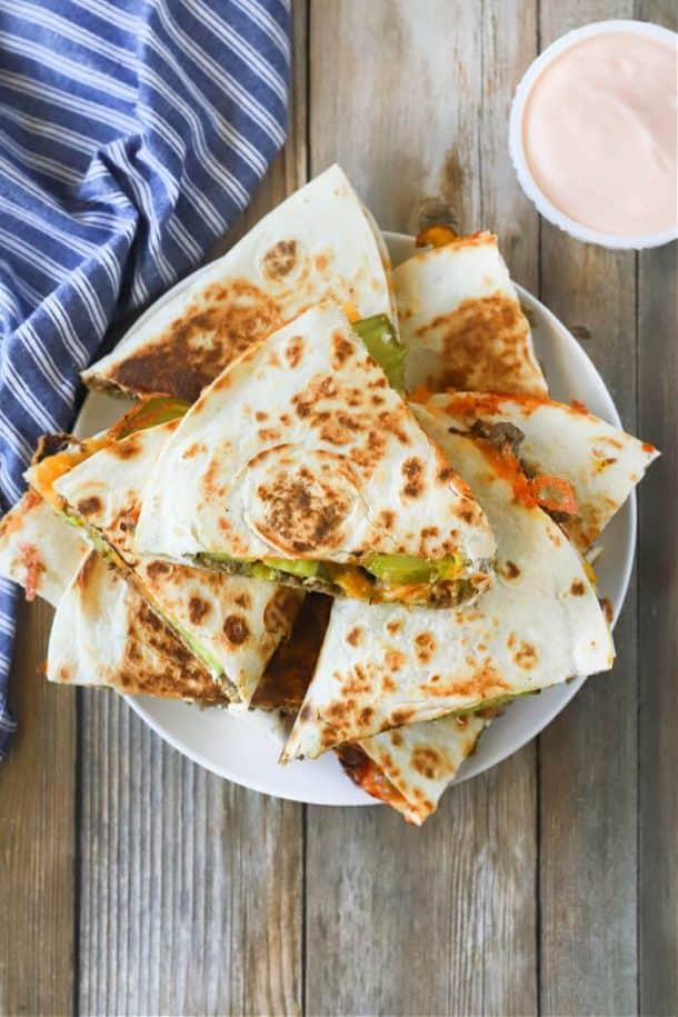 Cheeseburger Quesadilla - Mama Loves Food
