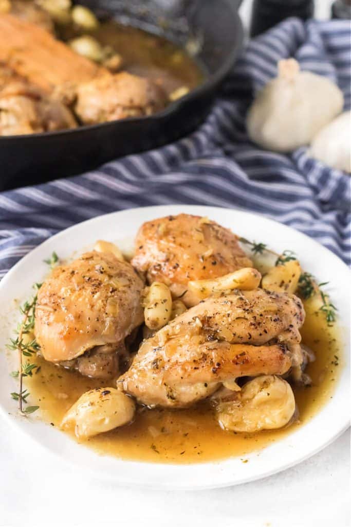 40 Clove Garlic Chicken - Mama Loves Food