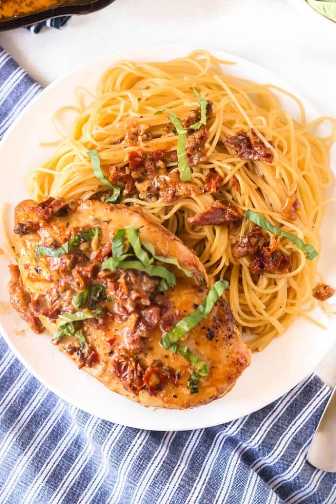 Marry Me Chicken - Mama Loves Food