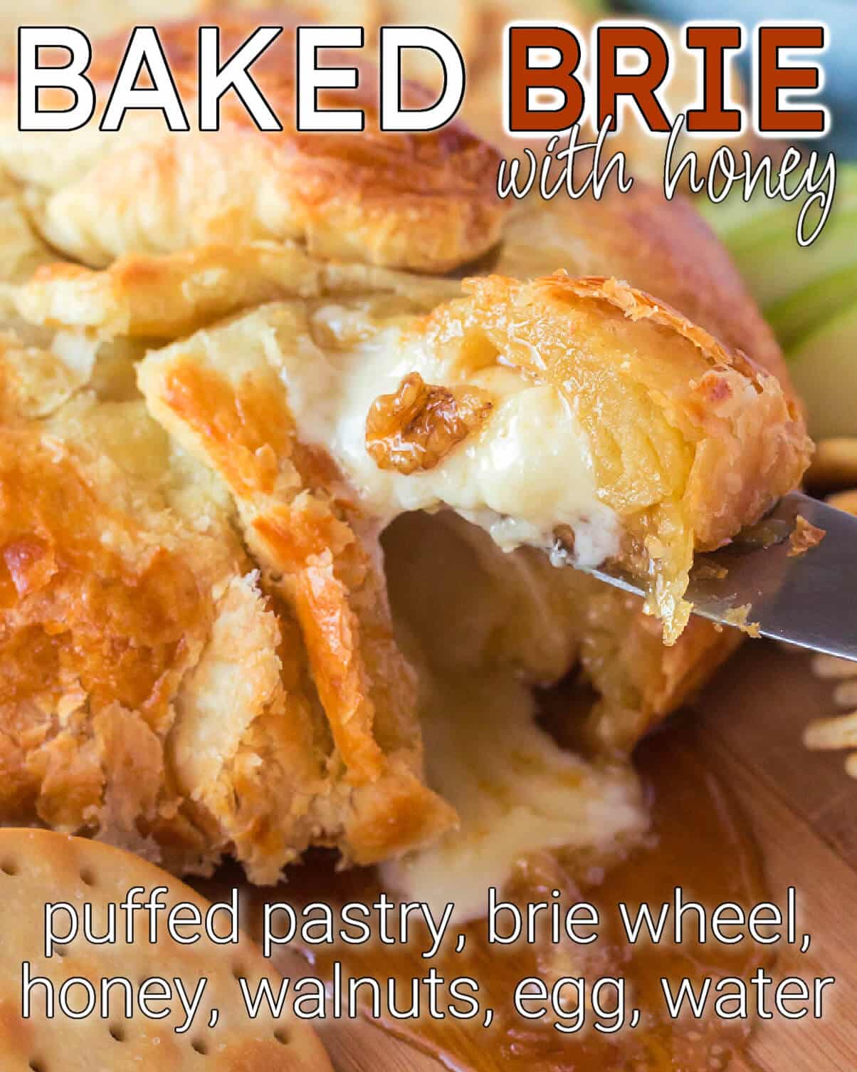 Baked Brie - Mama Loves Food